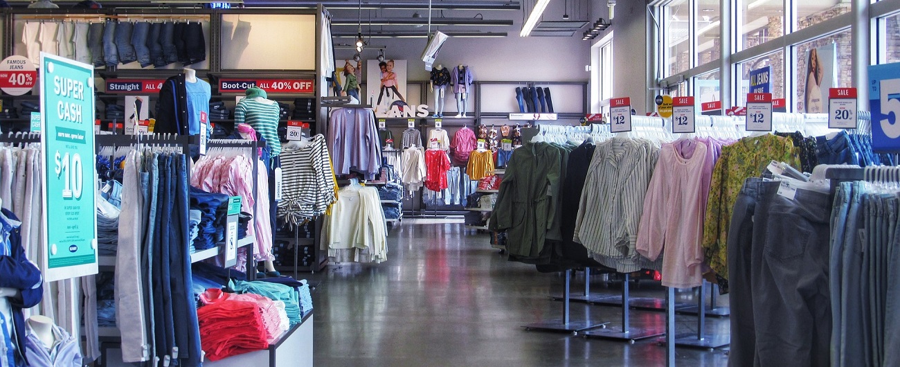 How To Become a Fashion Influencer – A Complete Guide - PopTribe